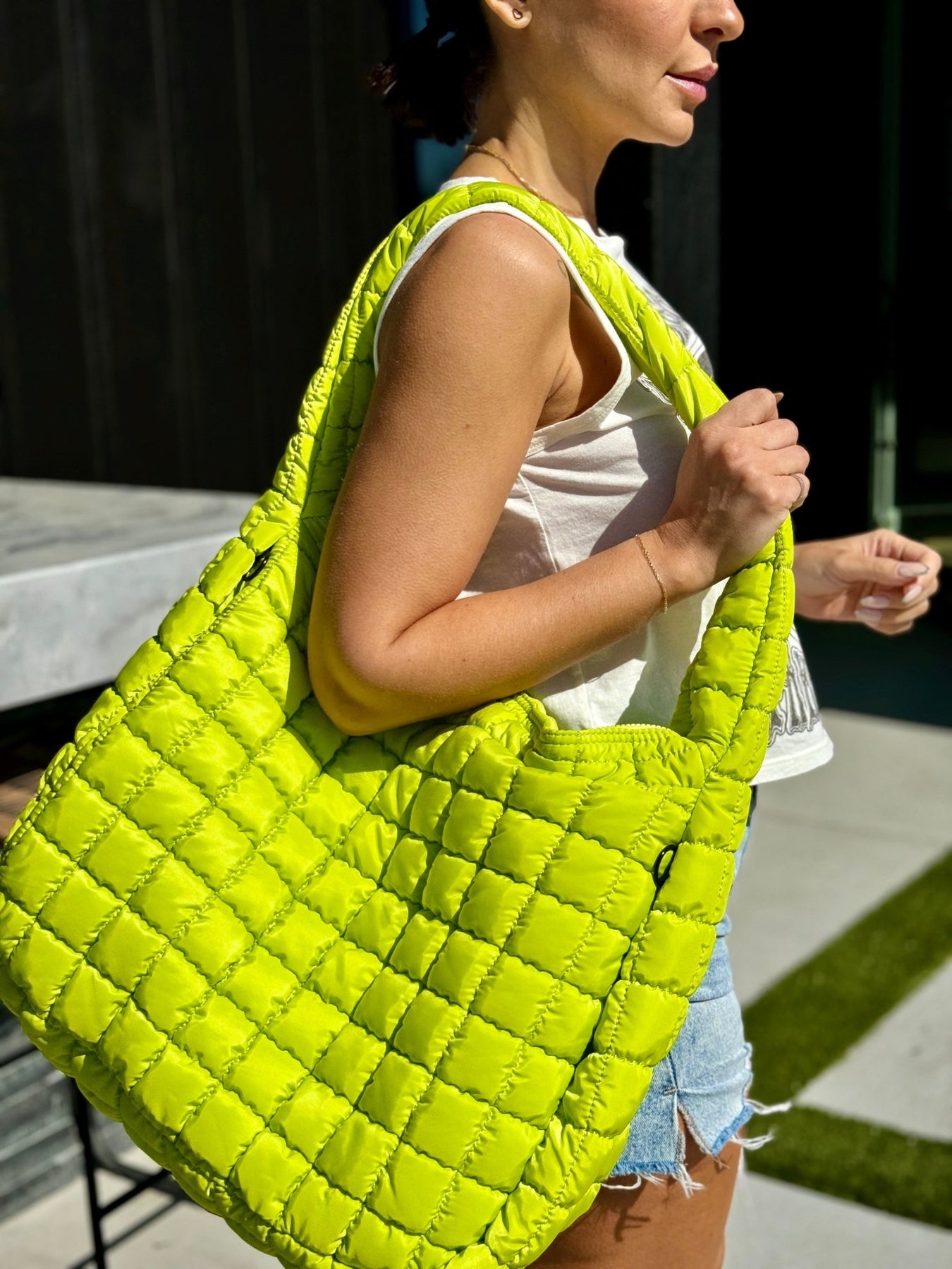 Quilted Carryall Bag (Lime) – theClothesRak